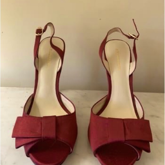 BCBGMaxAzria | Shoes | Bcbg Max Azria Cranberry Colored Pumps | Poshmark